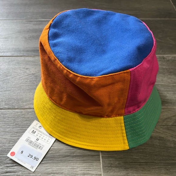 Zara | Accessories | Zara Color Block Bucket Hat | Poshmark